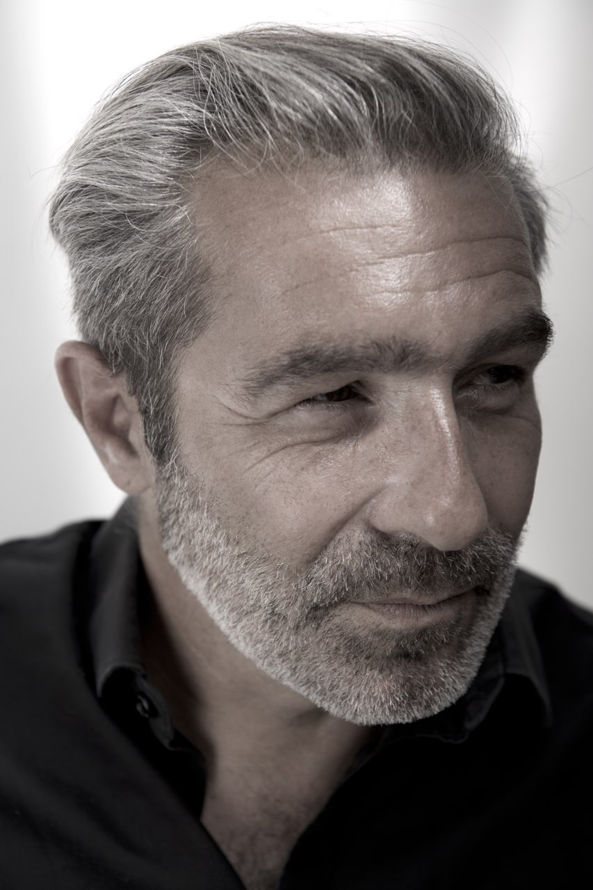 La coiffure, un métier à risque : l’appel de Stéphane Amaru